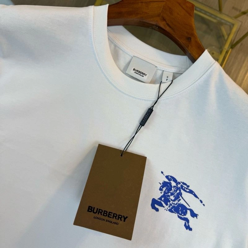 Top mirror Burberry T-Shirts