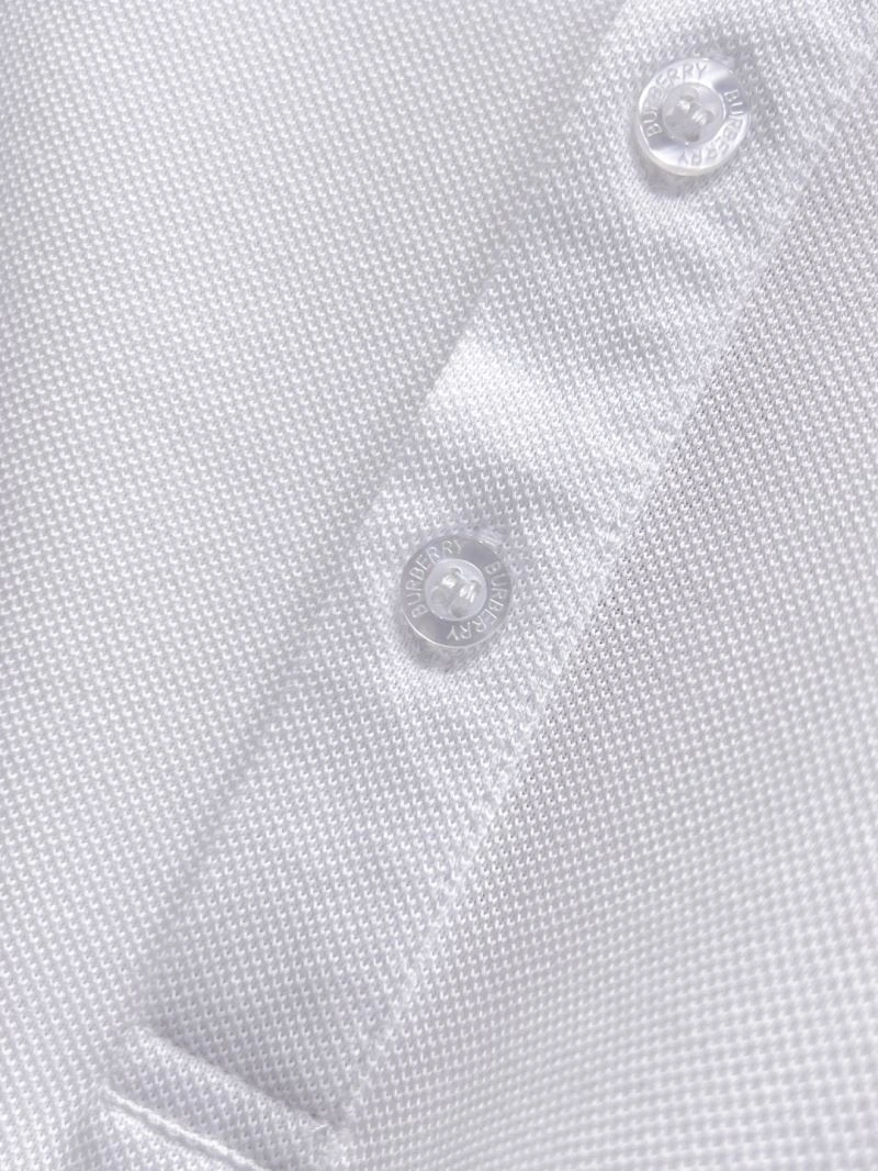 Low-cost Burberry T-Shirts