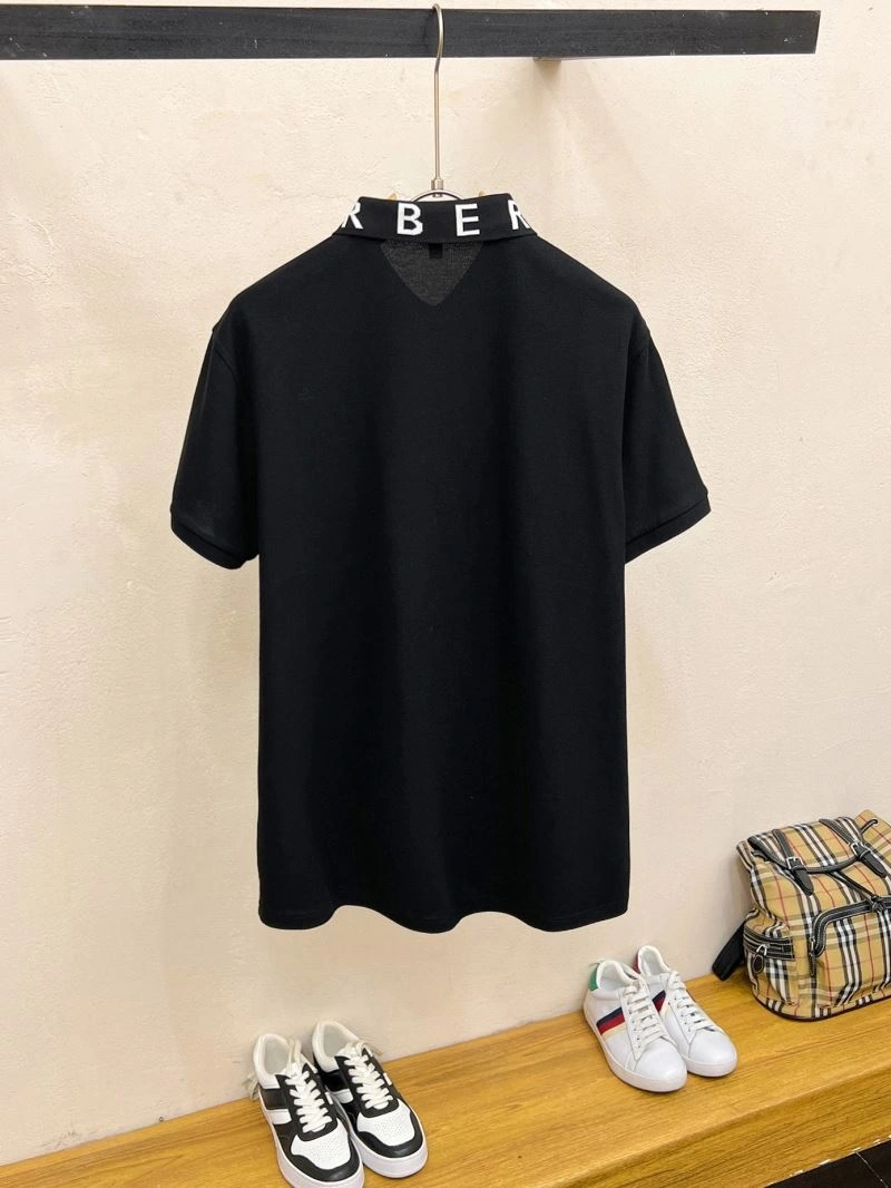 Accurate model Burberry T-Shirts