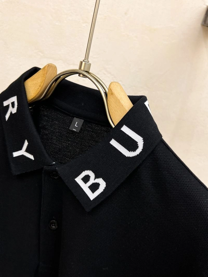Accurate model Burberry T-Shirts