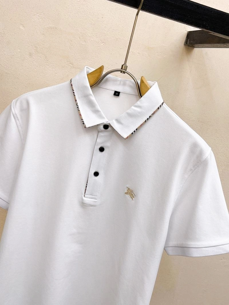 Accurate model Burberry T-Shirts