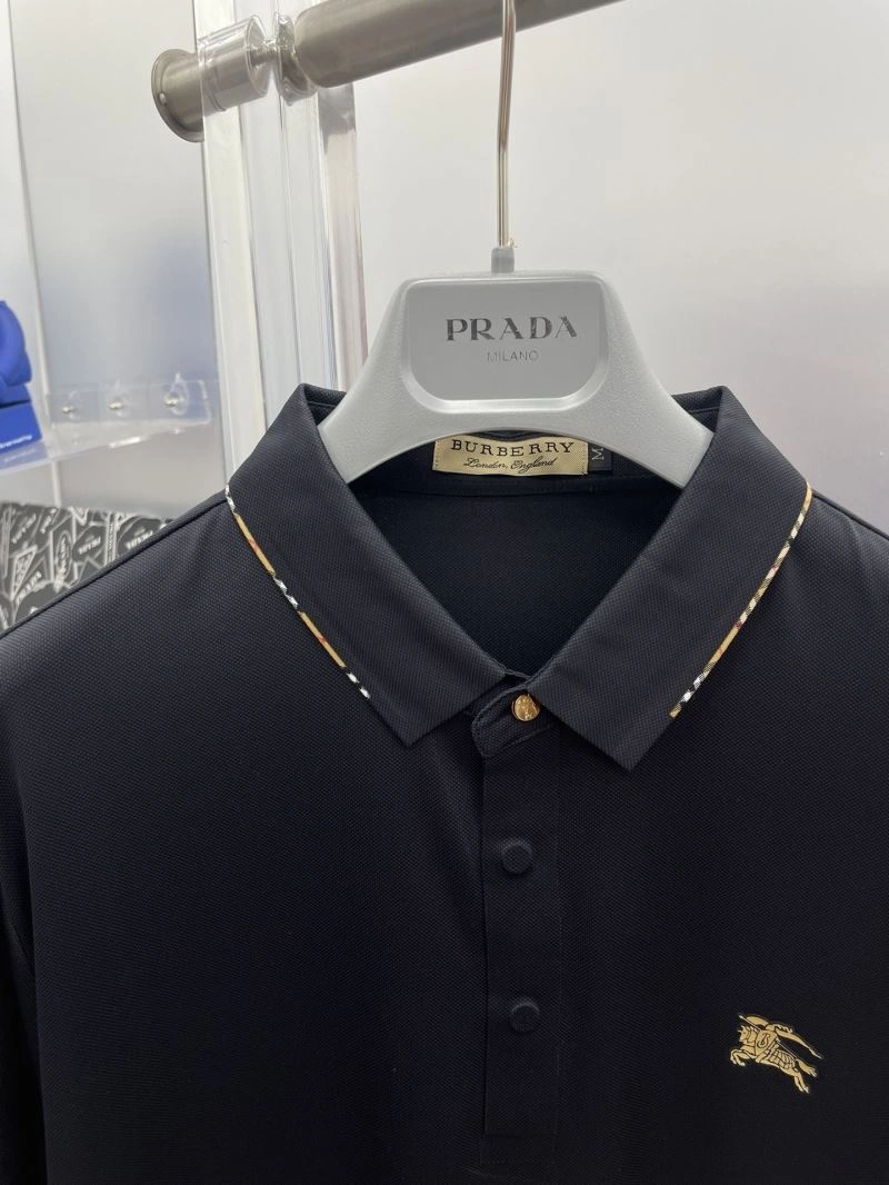 Low-cost Burberry T-Shirts