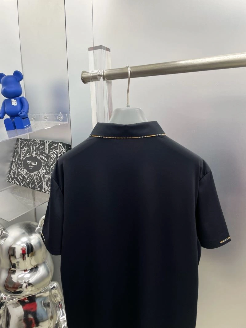Low-cost Burberry T-Shirts