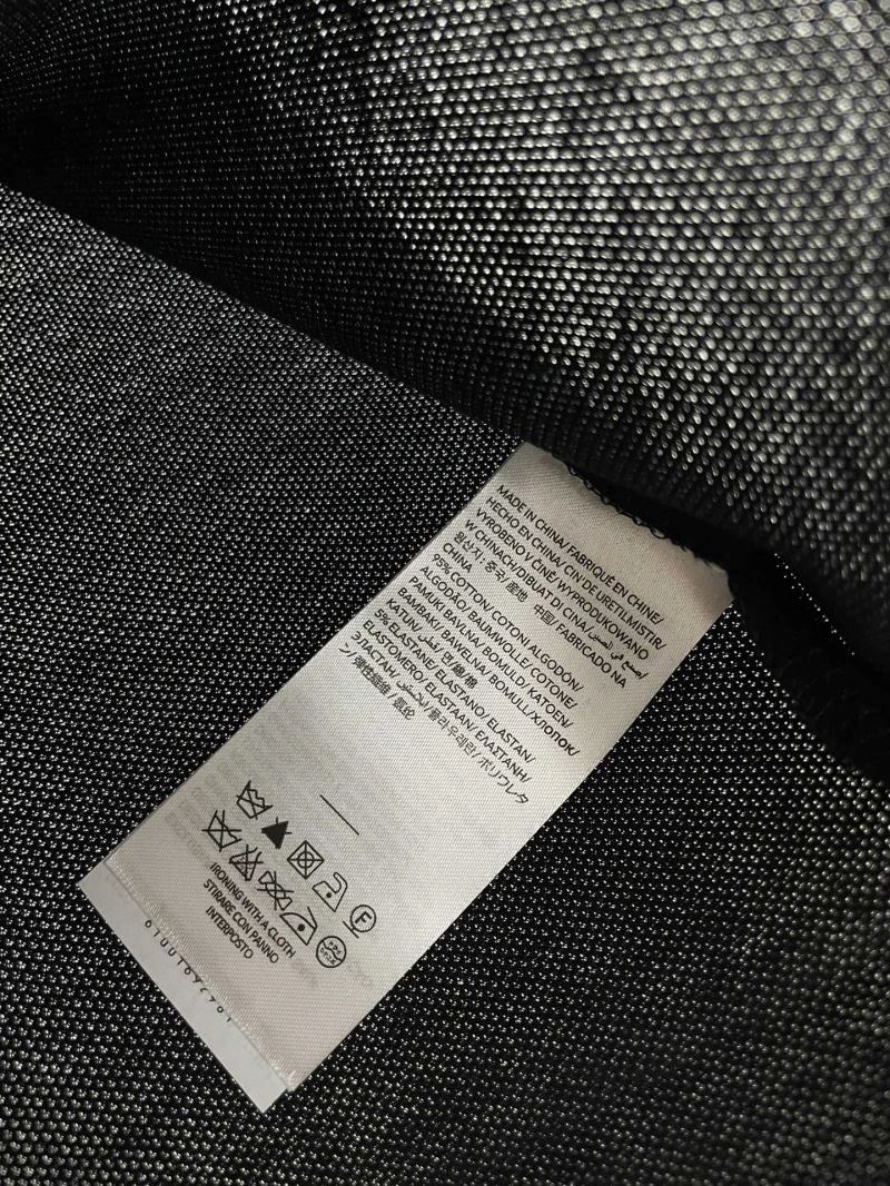 Factory-made Burberry T-Shirts