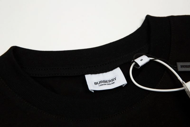 Inexpensive Burberry T-Shirts
