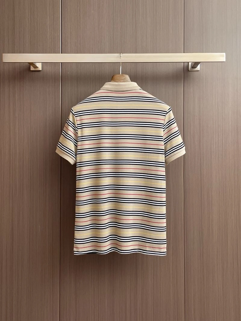 Accurate model Burberry T-Shirts