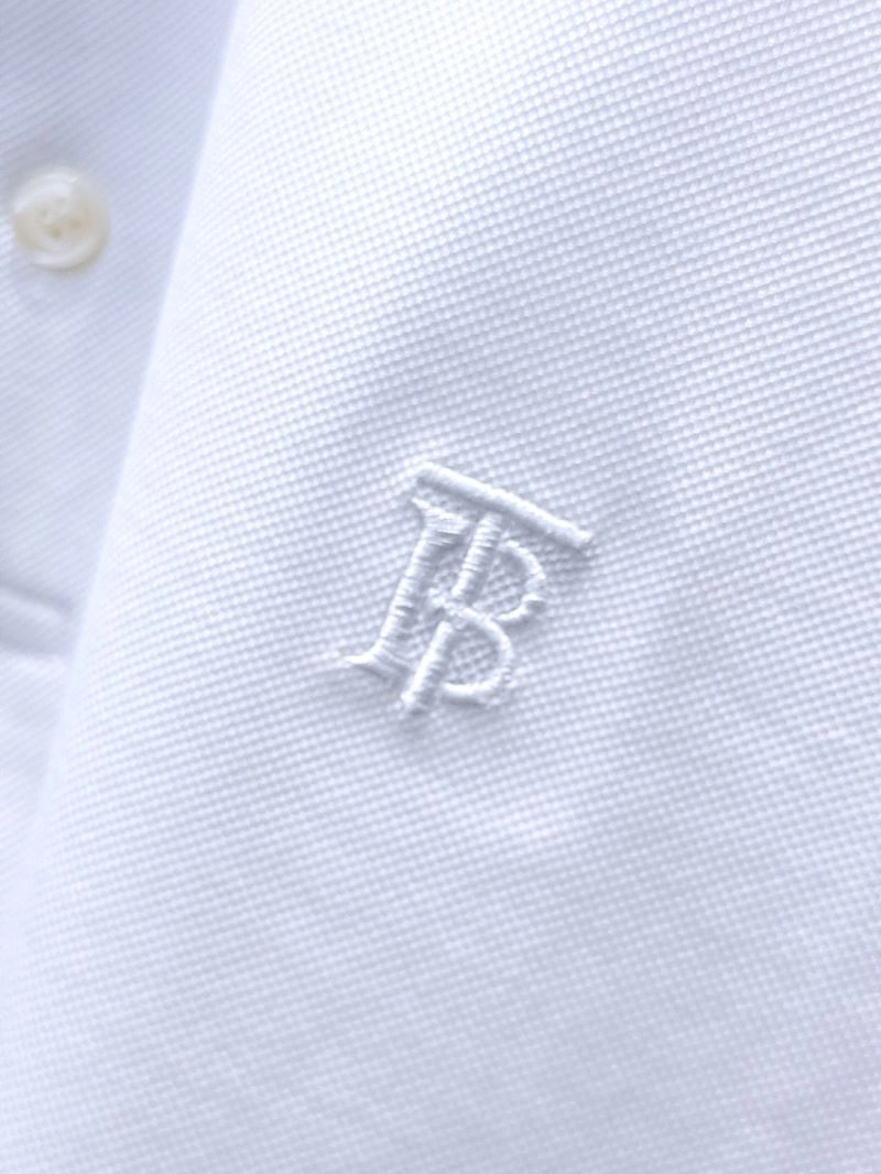 Low-cost Burberry T-Shirts