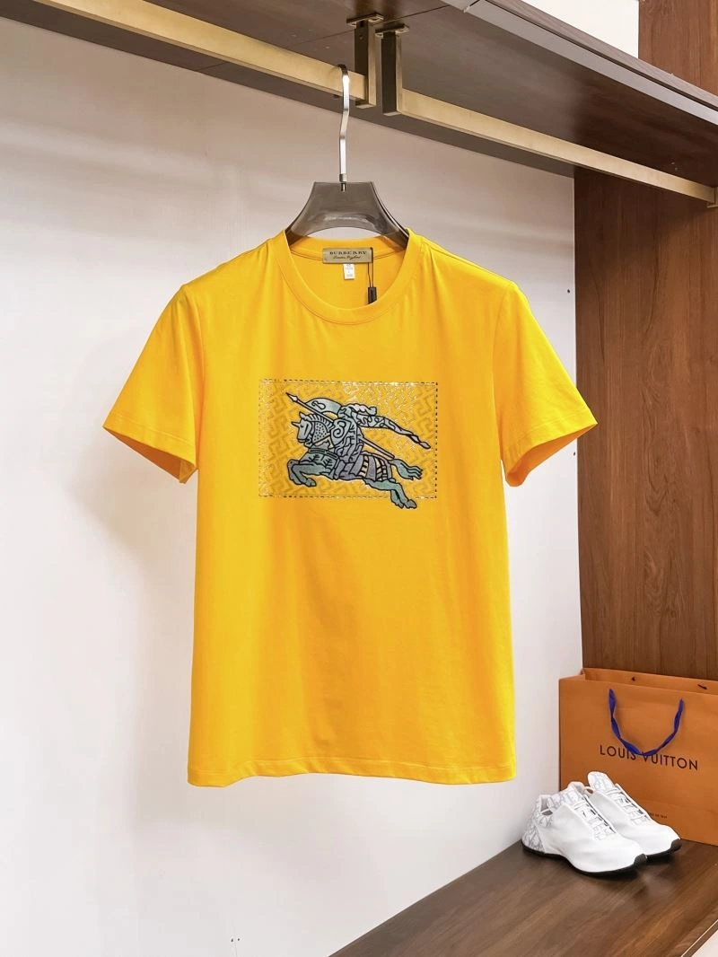 Burberry T-Shirts