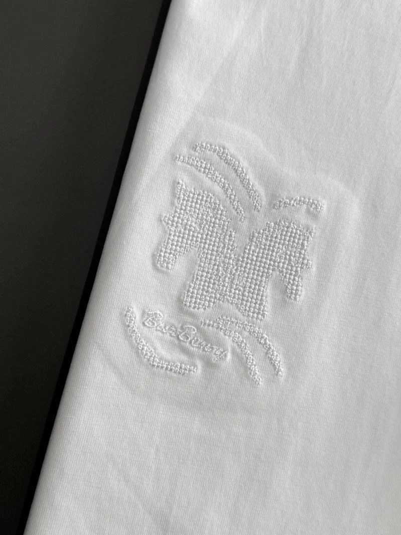 Factory-made Burberry T-Shirts
