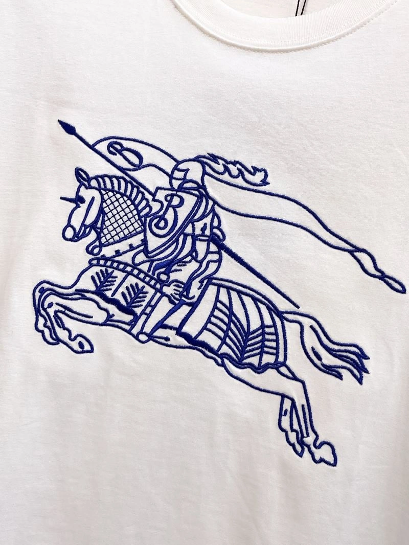 Inexpensive Burberry T-Shirts