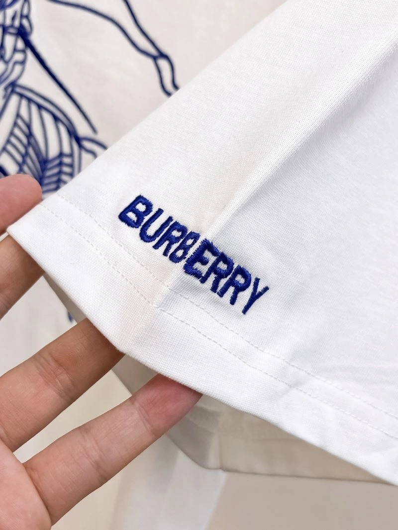 Inexpensive Burberry T-Shirts