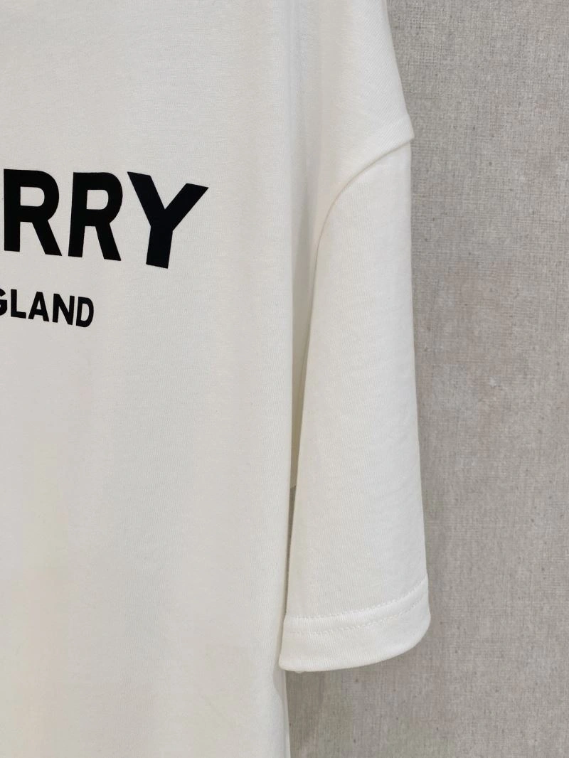 Inexpensive Burberry T-Shirts