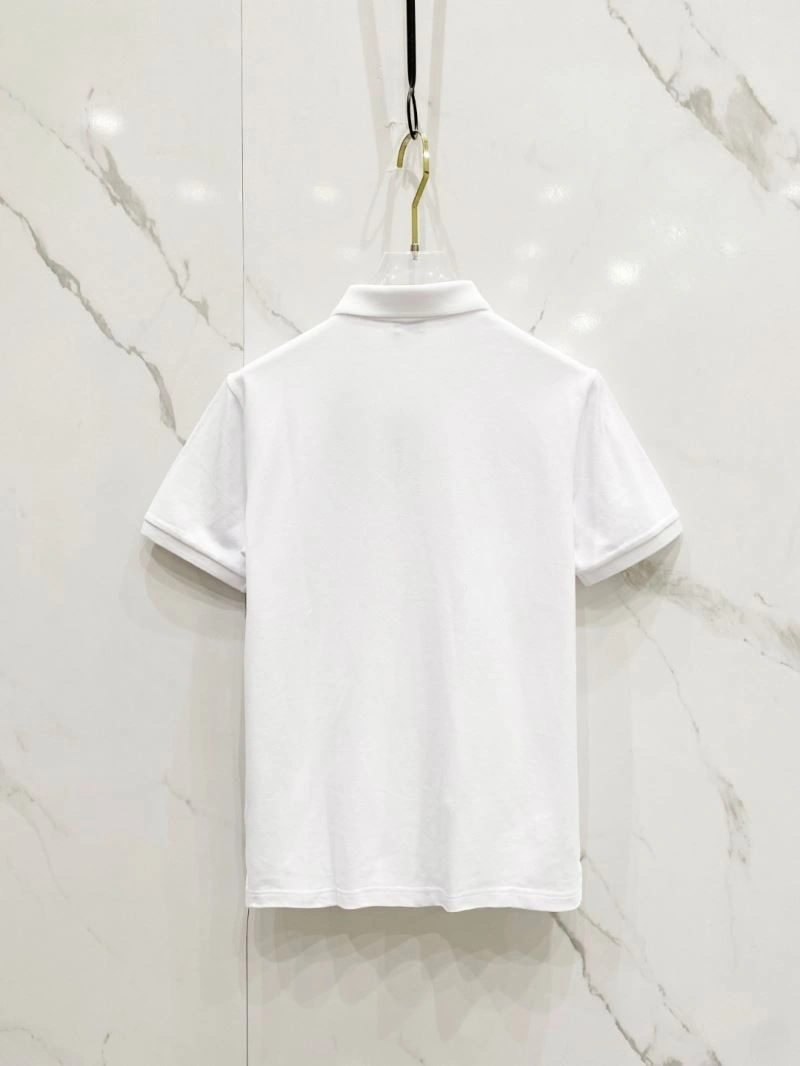 Accurate model Burberry T-Shirts