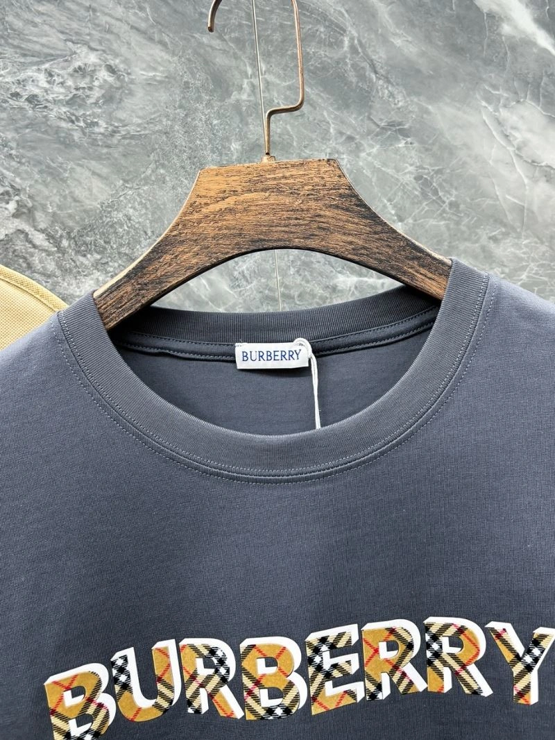 Inexpensive Burberry T-Shirts