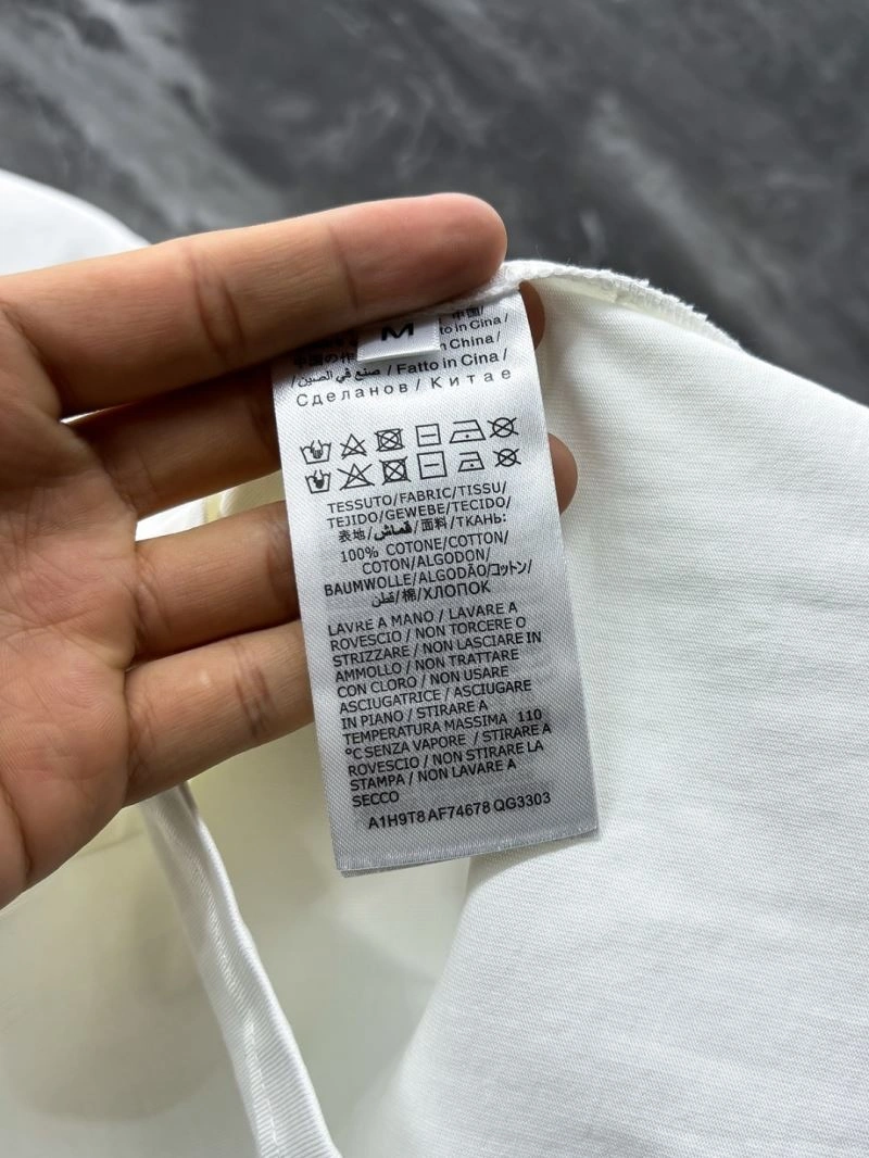 Economical Burberry T-Shirts