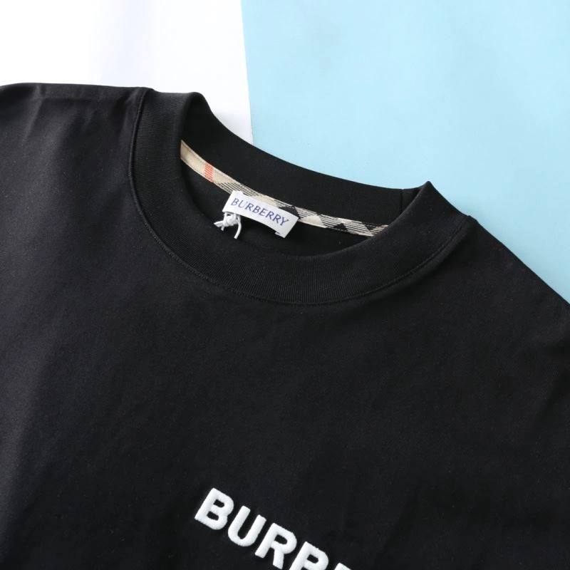 Inexpensive Burberry T-Shirts