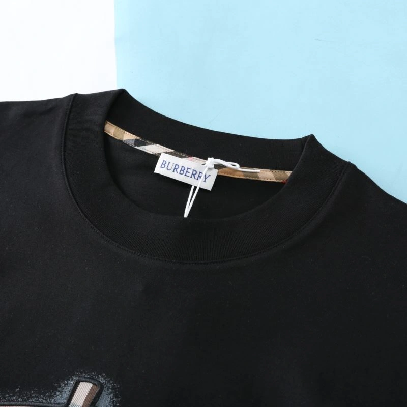 High fidelity Burberry T-Shirts