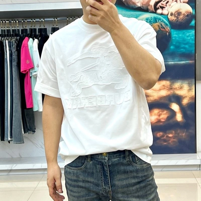 Factory-made Burberry T-Shirts