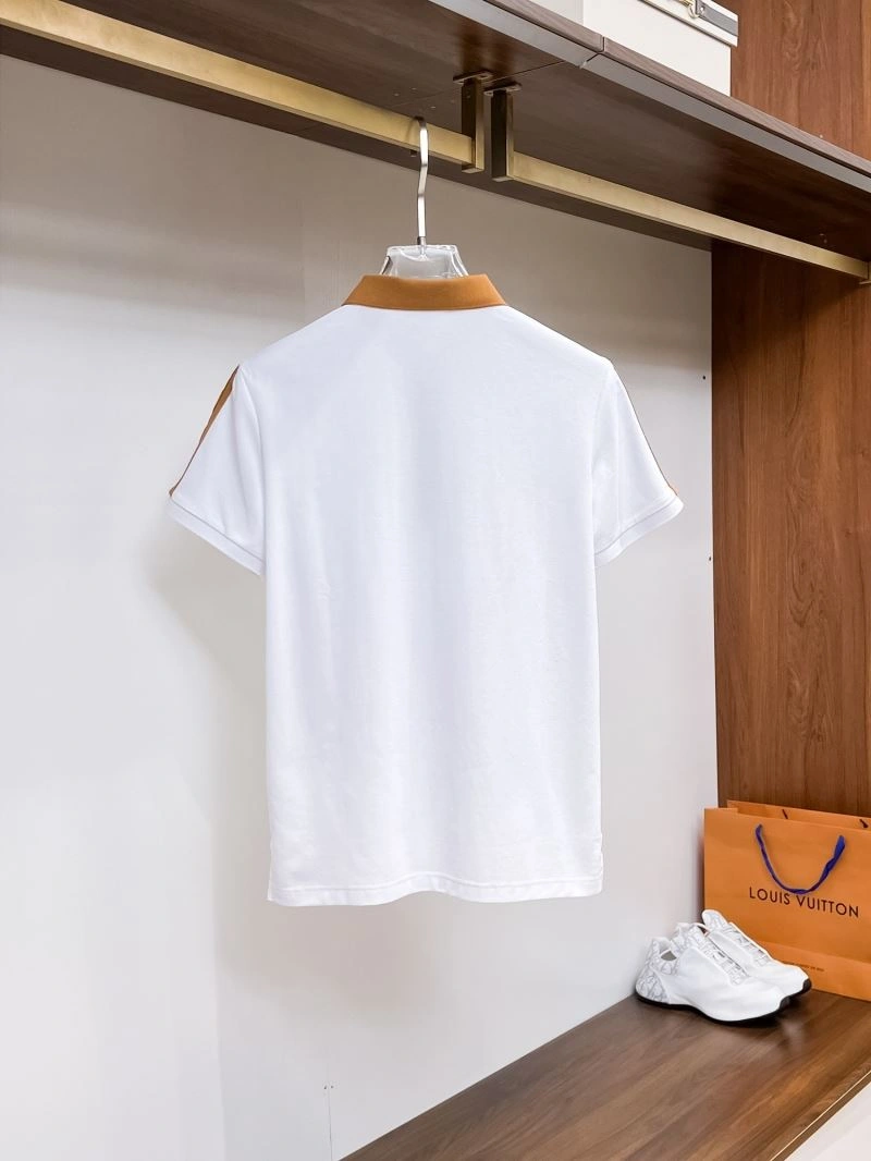 Indistinguishable Burberry T-Shirts