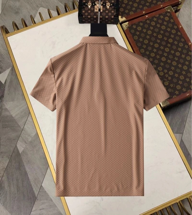 Low-cost Burberry T-Shirts