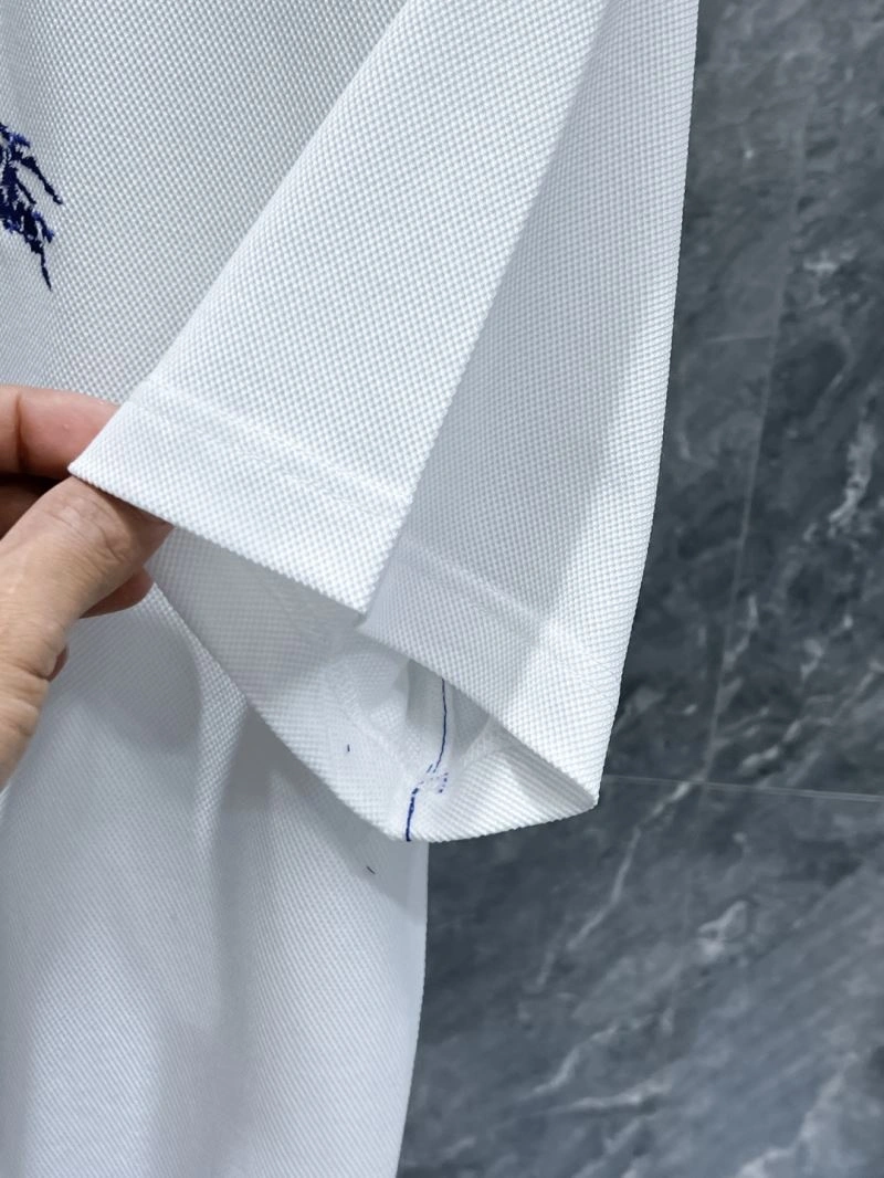 Inexpensive Burberry T-Shirts