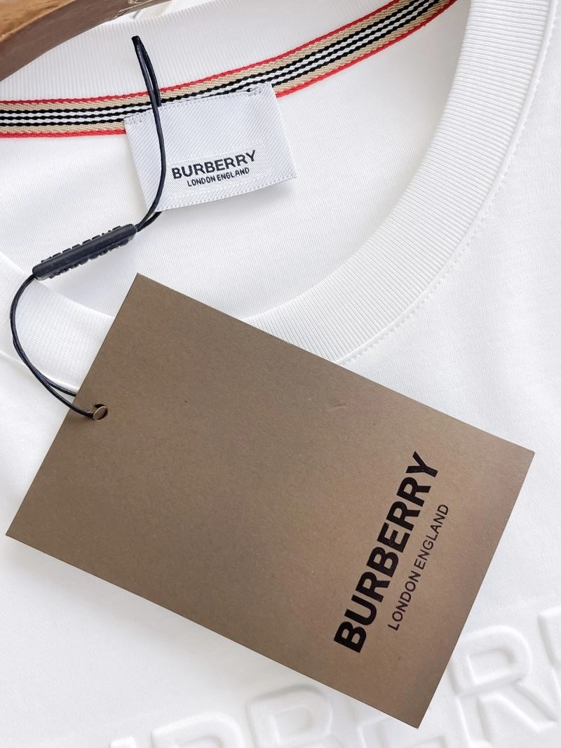 Low-cost Burberry T-Shirts