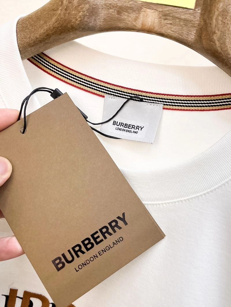 Top match Burberry T-Shirts