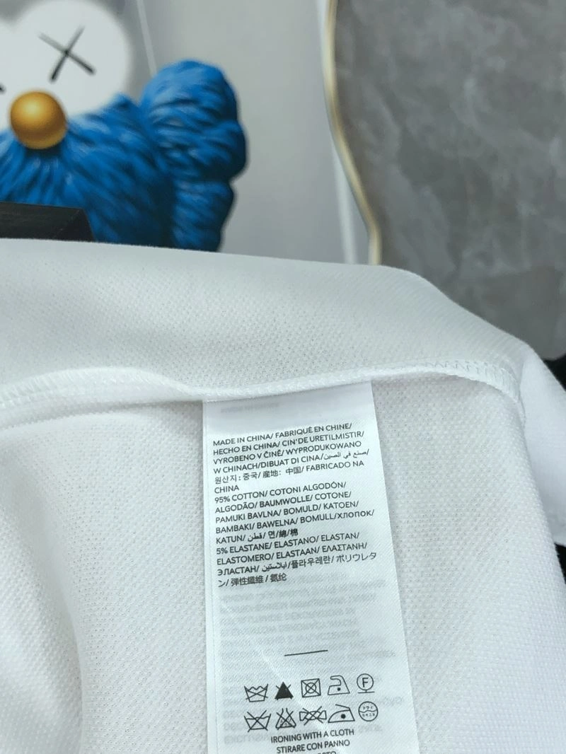 Exact replica Burberry T-Shirts