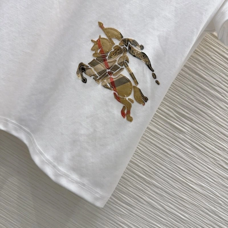 Affordable Burberry T-Shirts