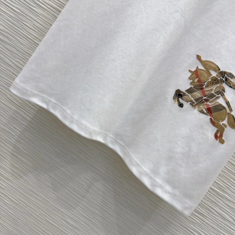 Affordable Burberry T-Shirts