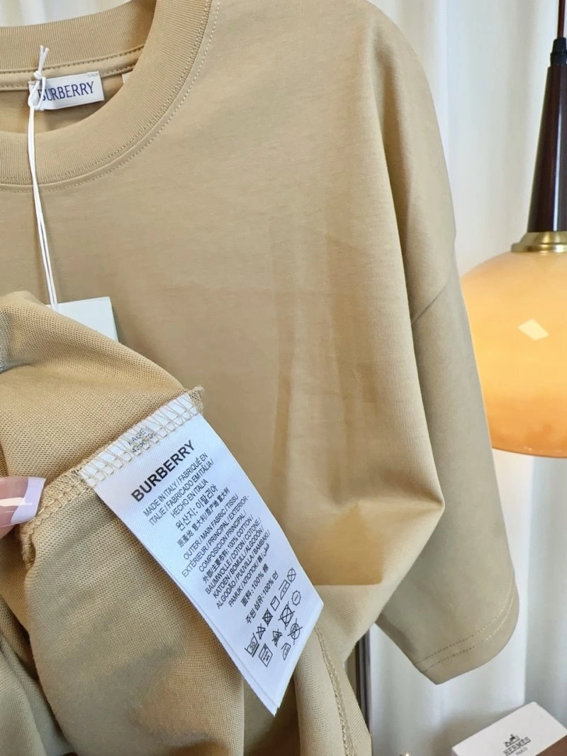 Original Burberry T-Shirts