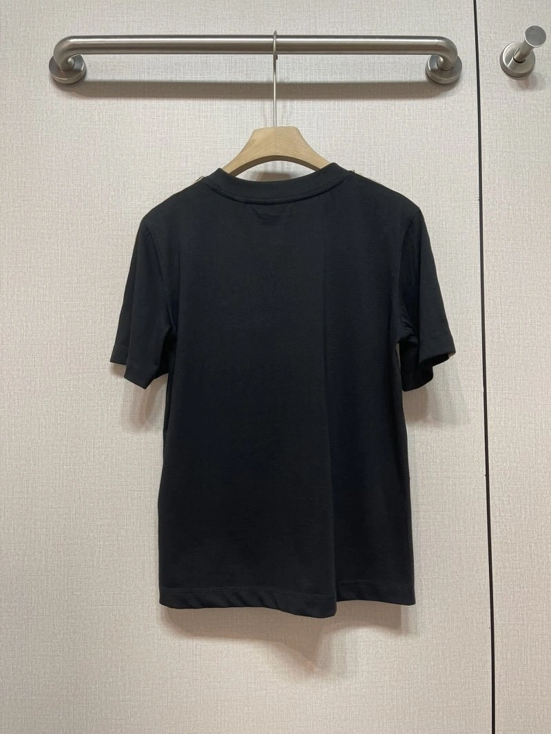 Reasonably priced Burberry T-Shirts