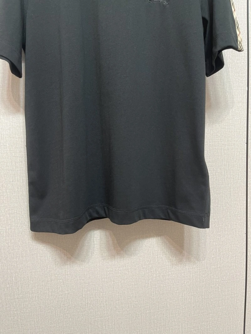 Reasonably priced Burberry T-Shirts