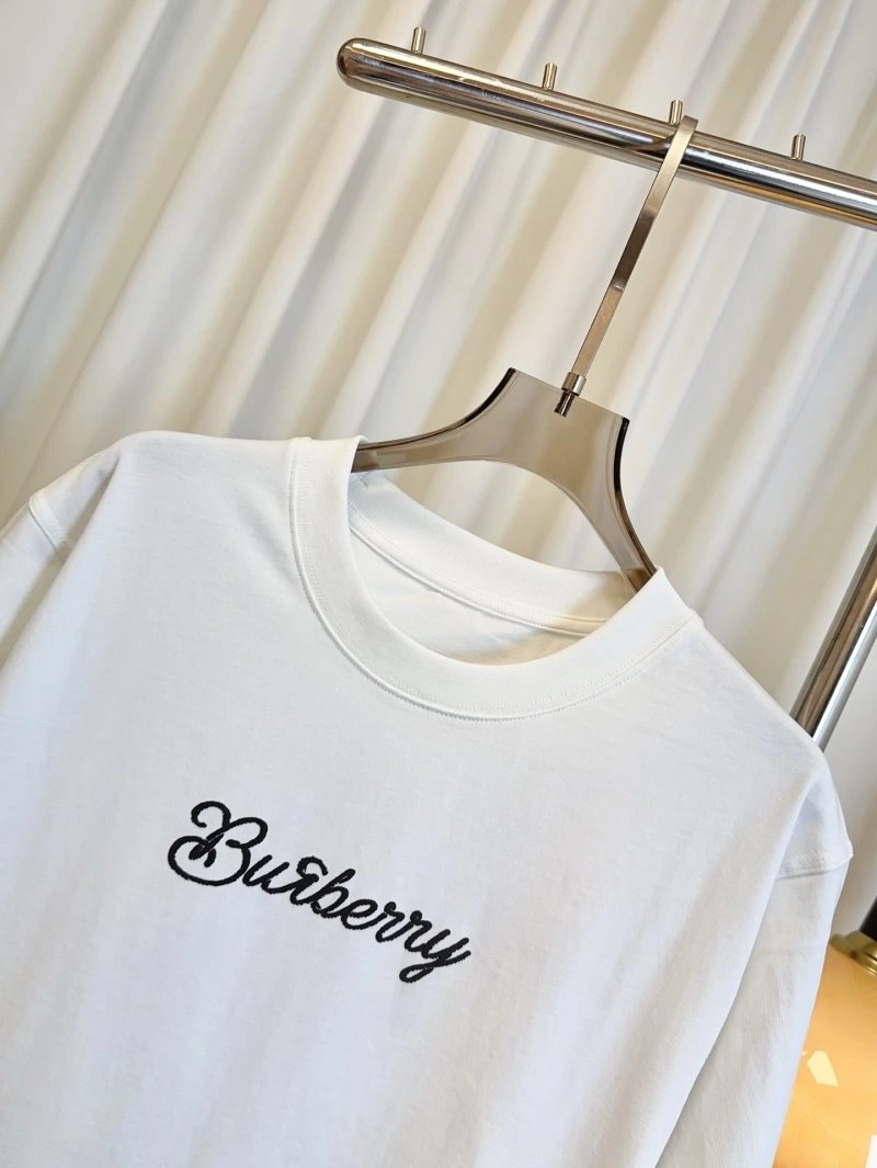 Inexpensive Burberry T-Shirts