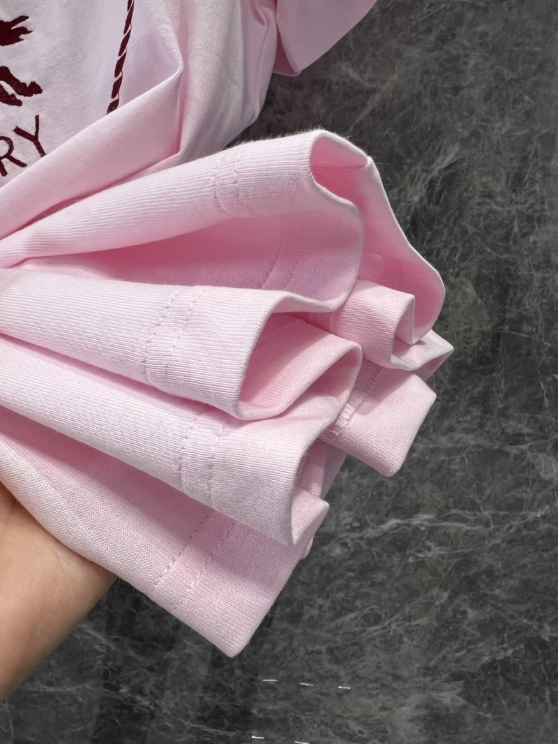 Affordable Burberry T-Shirts