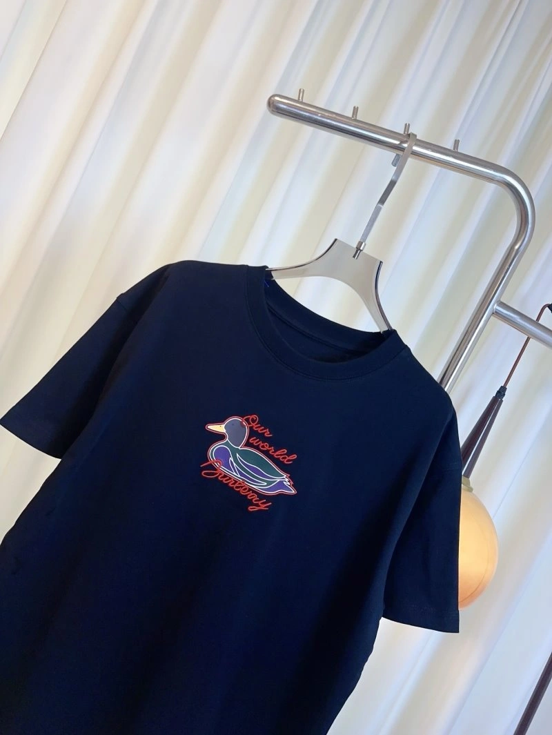Affordable Burberry T-Shirts