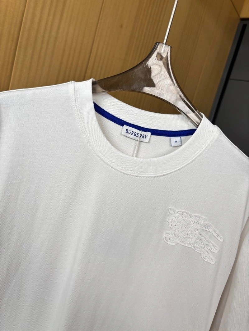 Inexpensive Burberry T-Shirts