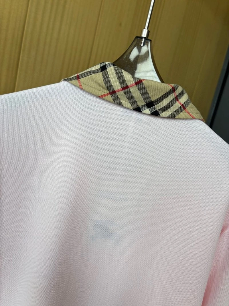 High fidelity Burberry T-Shirts