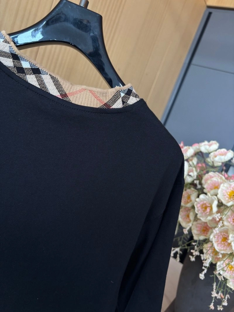 Low-cost Burberry T-Shirts