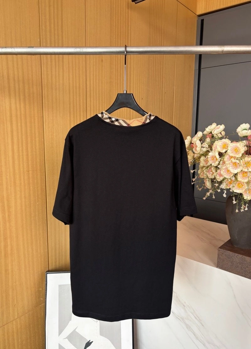 Low-cost Burberry T-Shirts