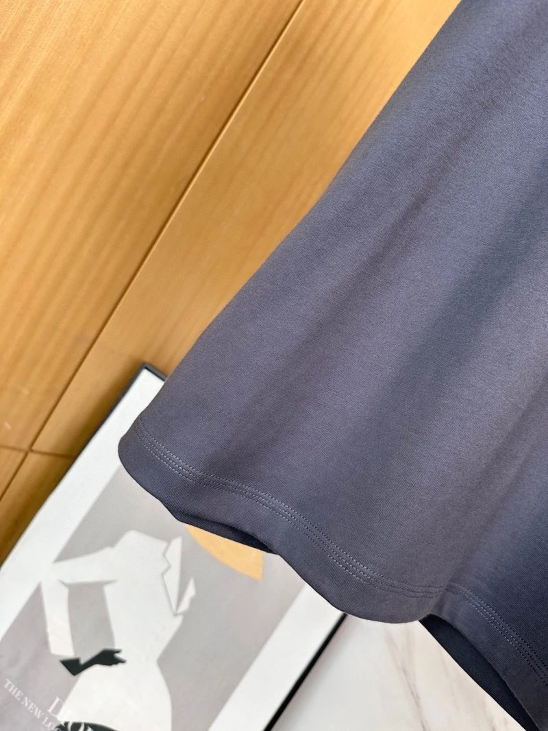 Inexpensive Burberry T-Shirts