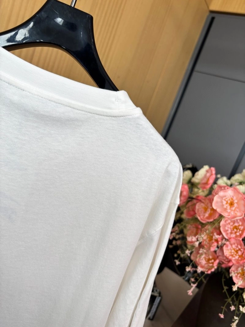 Reasonably priced Burberry T-Shirts