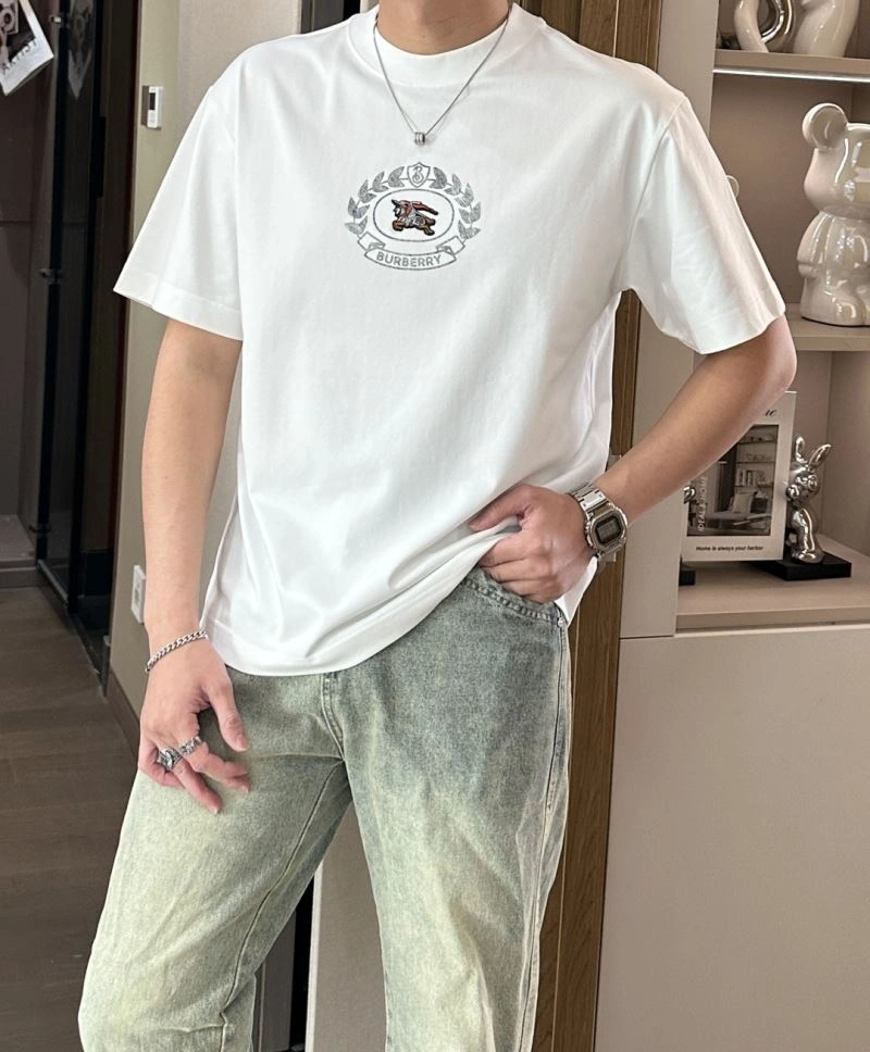 Top match Burberry T-Shirts