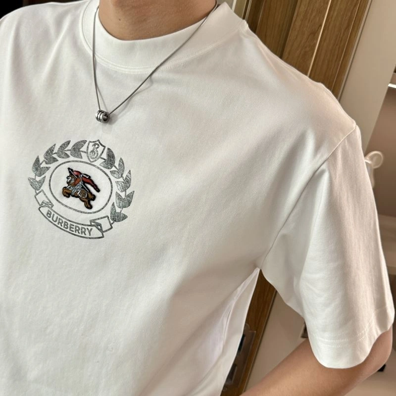 Top match Burberry T-Shirts