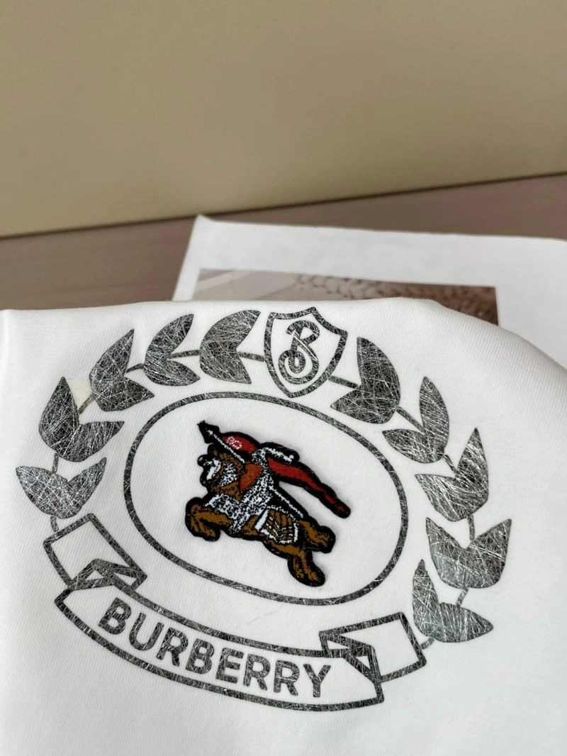 Top match Burberry T-Shirts