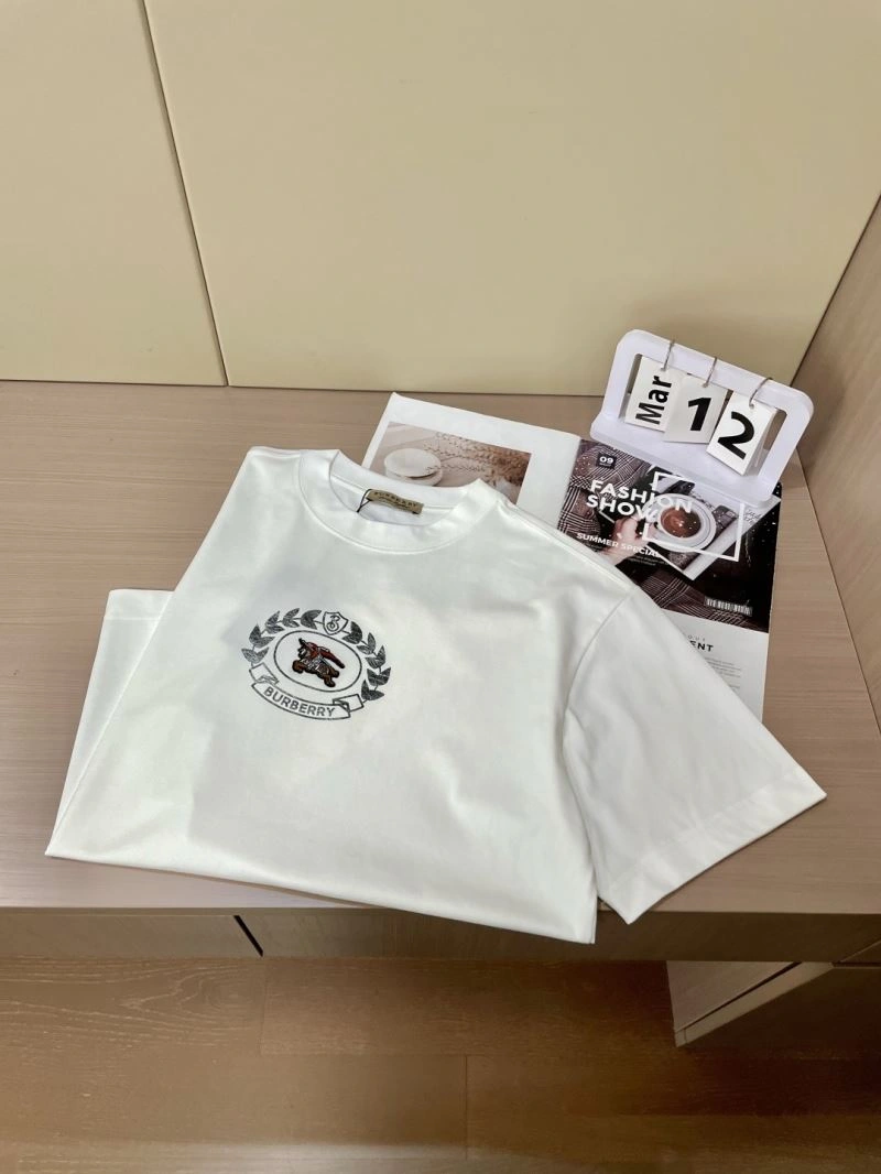 Top match Burberry T-Shirts