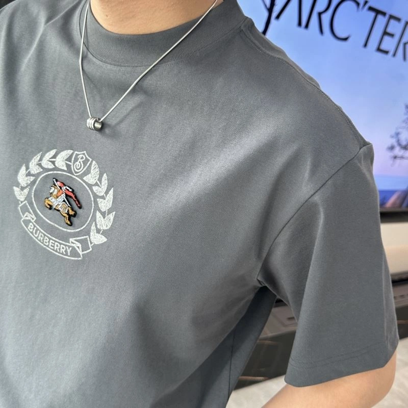 Affordable Burberry T-Shirts