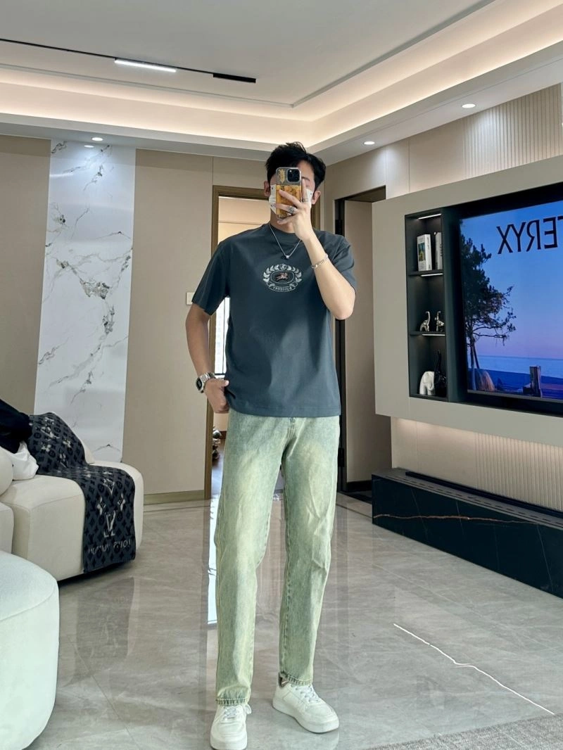 Affordable Burberry T-Shirts
