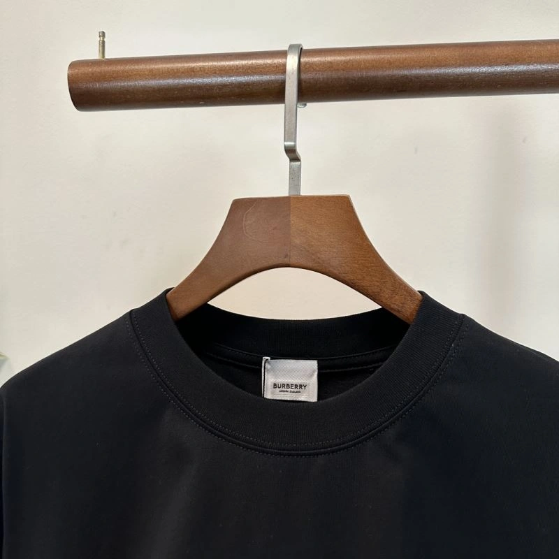 Inexpensive Burberry T-Shirts