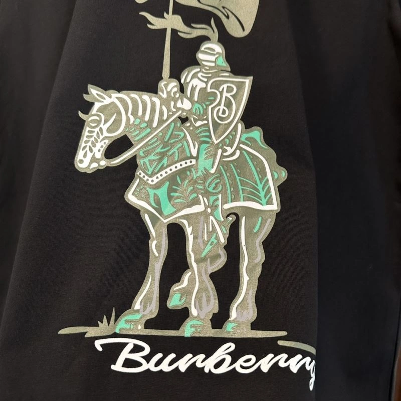Inexpensive Burberry T-Shirts
